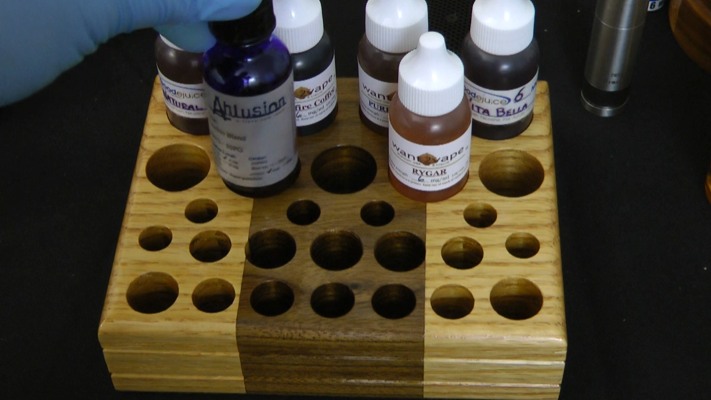 Vaping Diaries #127: Vapor Stands Max-E Review